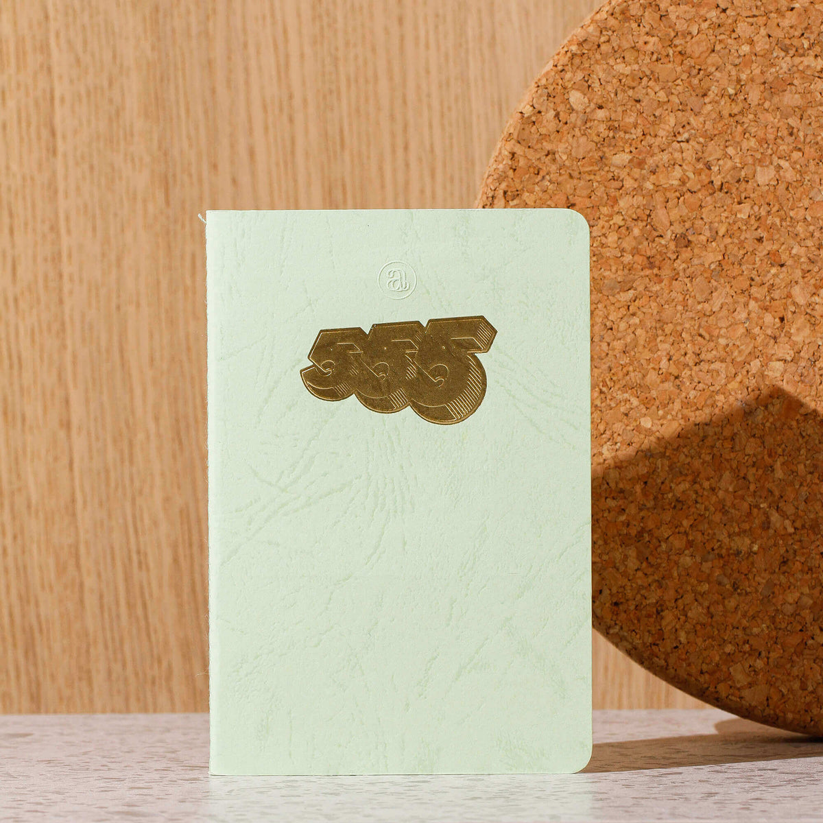 MANO PLUS | ANA TOMY Pocket Size Notebook: 555 — The legend in the ...