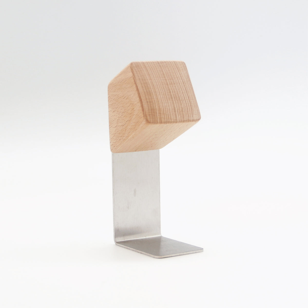 LEON Paper Clip Holder – Mano Plus Lifestyle Store